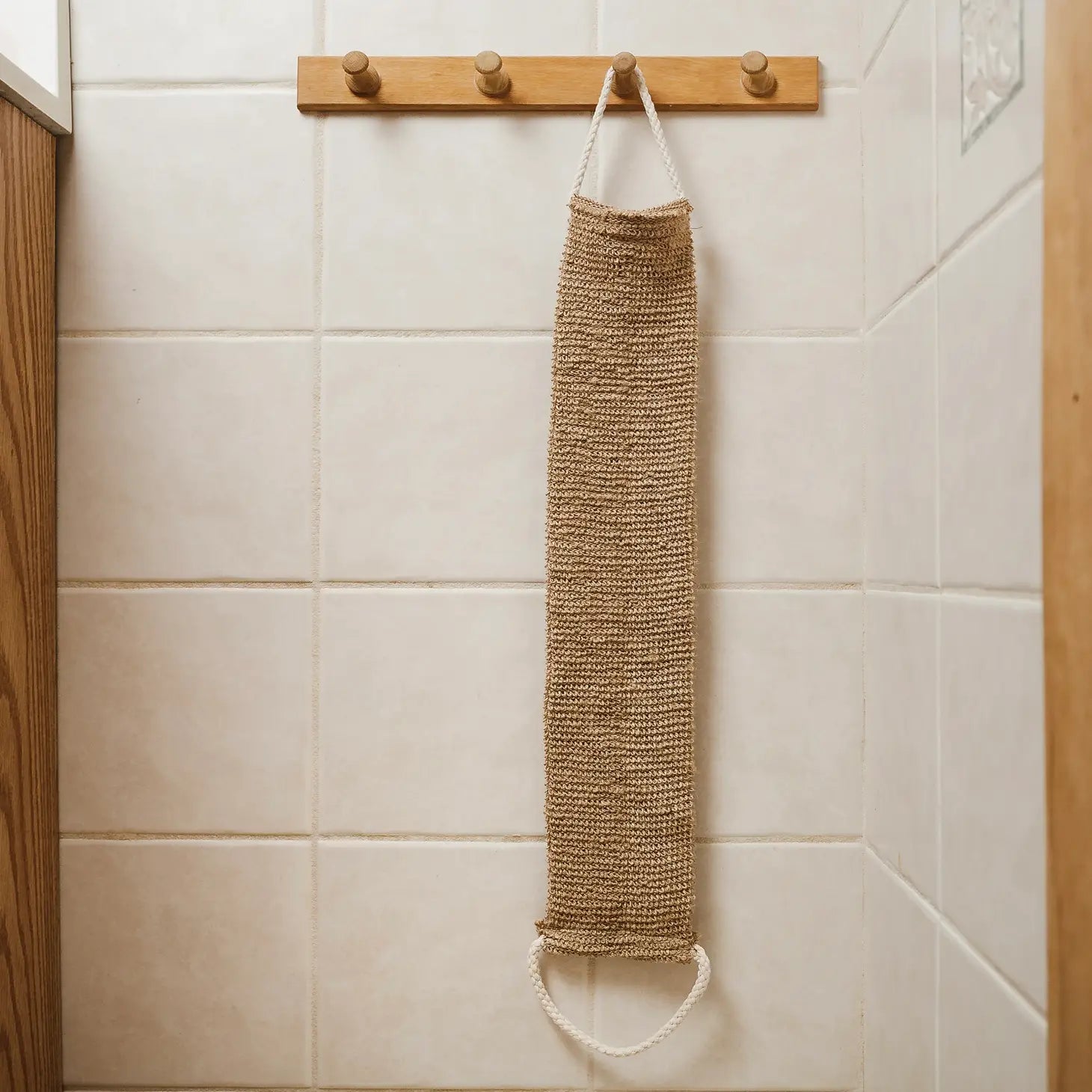 Sisal & Linen Back Exfoliating Strap – Natural Skin Renewal