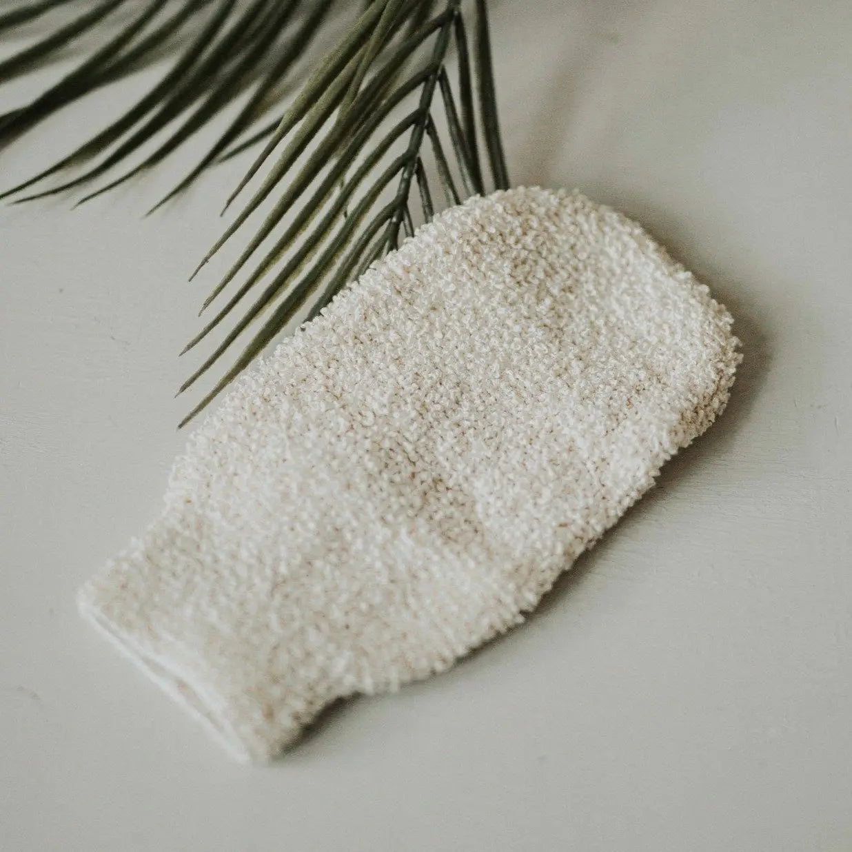Exfoliating Mitt – Smooth & Renew Your Skin Naturally | Pantry Products